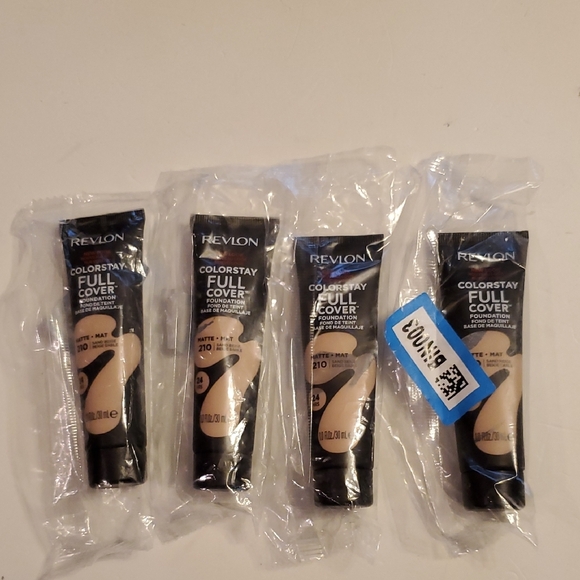 Revlon | Bath & Body | Revlon Colorstay Foundation Quad | Poshmark